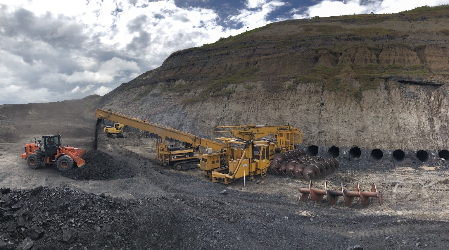 Surface Coal Mining - Mining Carrier